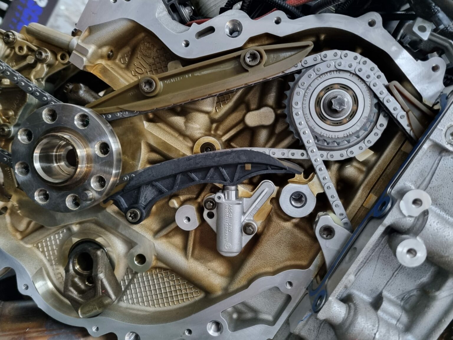 Fehlermeldung: BMW Fehler: Antrieb - Weiterfahrt möglich. Volle....